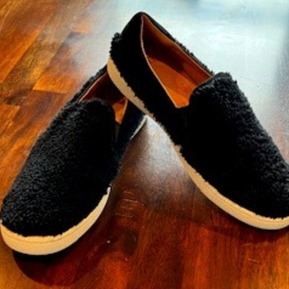 UGG | Shoes | Ugg Ricci Slipon Plushfuzzy And Suede Sneaker Sz 7 | Poshmark